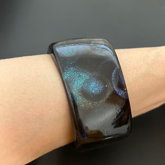 Jewelry | Vintage Plastic Bangle Bracelet Glitter Swirls Blue Teal ...